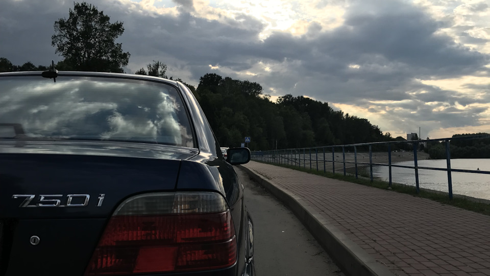 BMW 7 series (E38) 5.4 бензиновый 2001 | E38 750i на DRIVE2