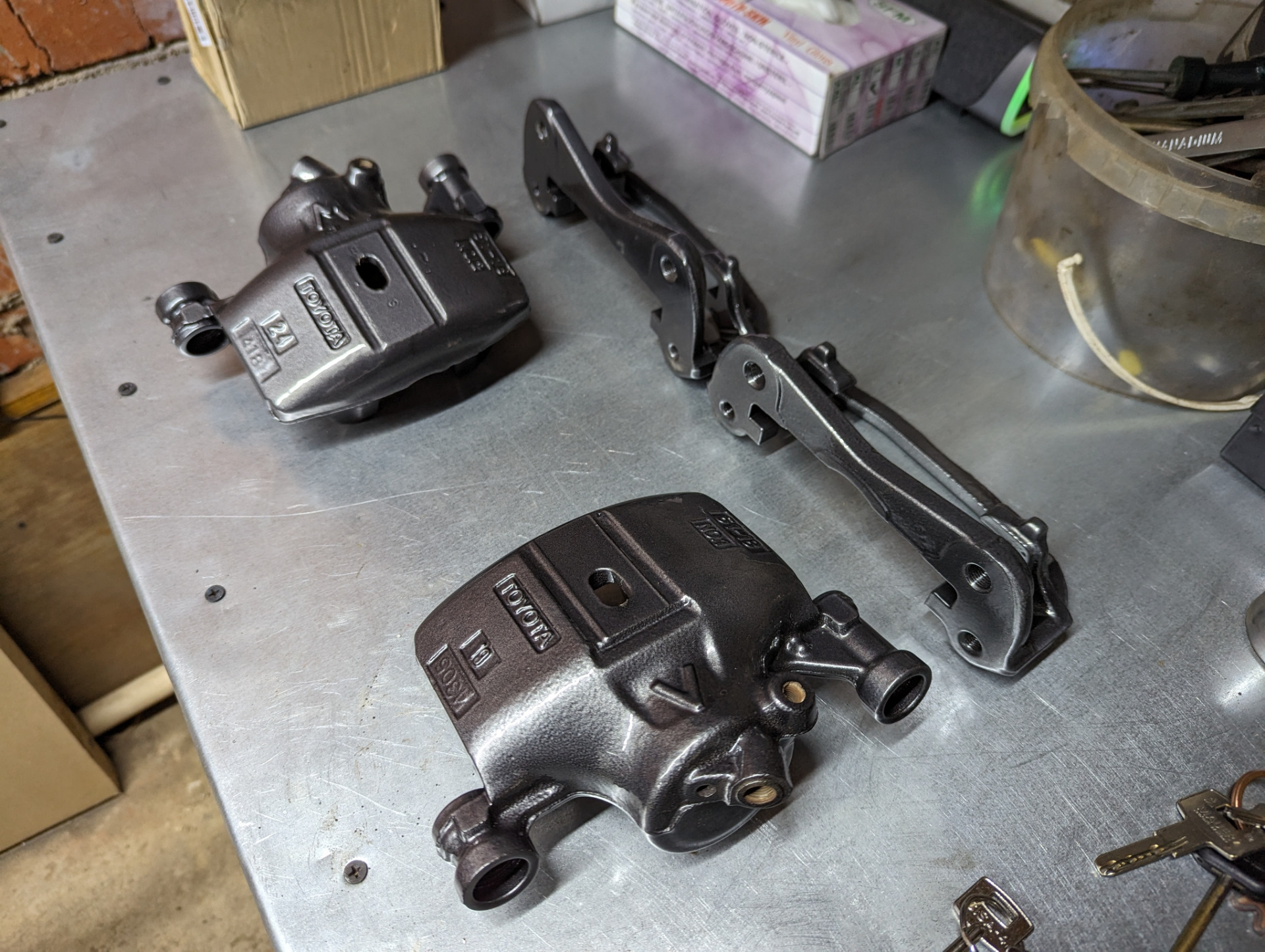 Восстановление передних тормозов. Часть 1. — Toyota Corolla (100), 1,3 ...