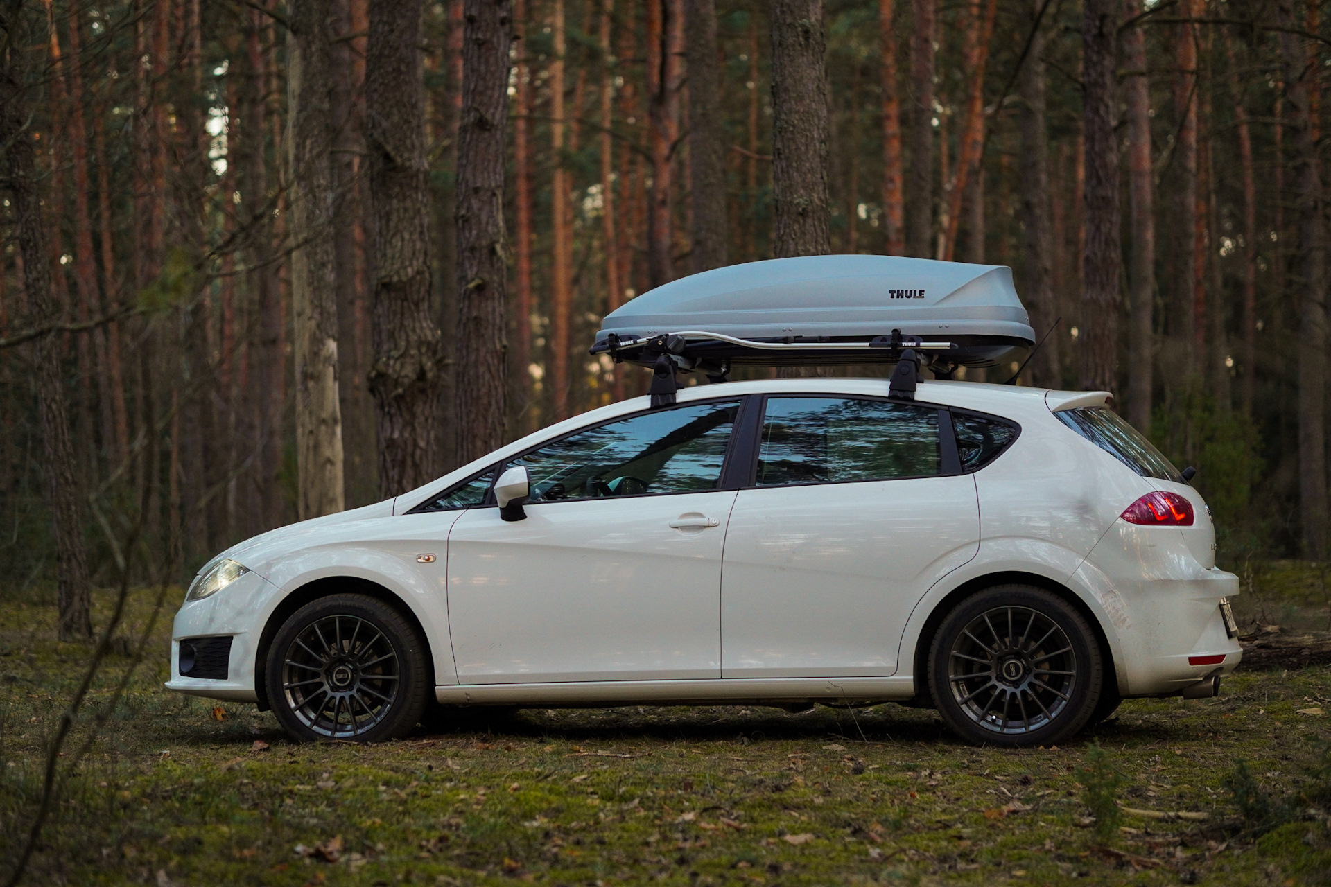 Sociedad Española de Automóviles de Turismo — SEAT Leon (Mk II), 1,2 л ...