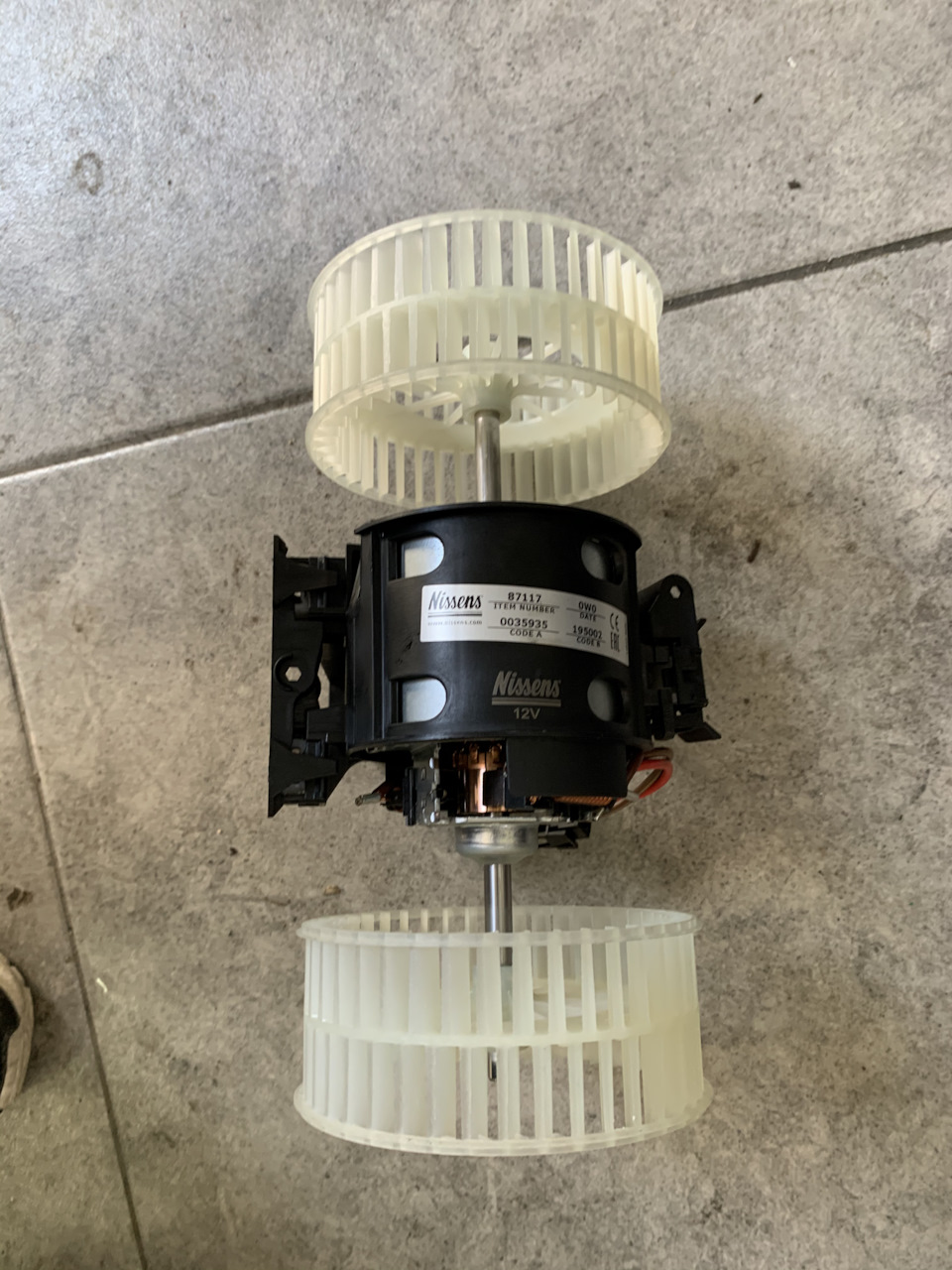 Моторчик печки. — BMW 5 series (E60), 3 л, 2008 года | визит на сервис ...