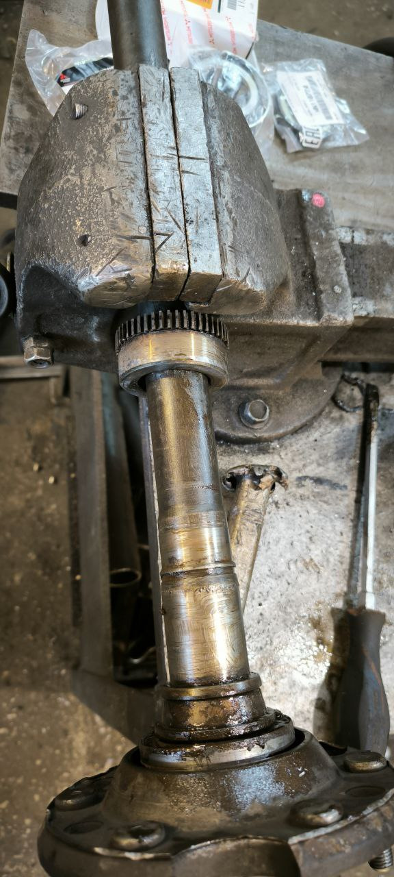 Замена заднего ступичного подшипника. Замена переднего коренного ...