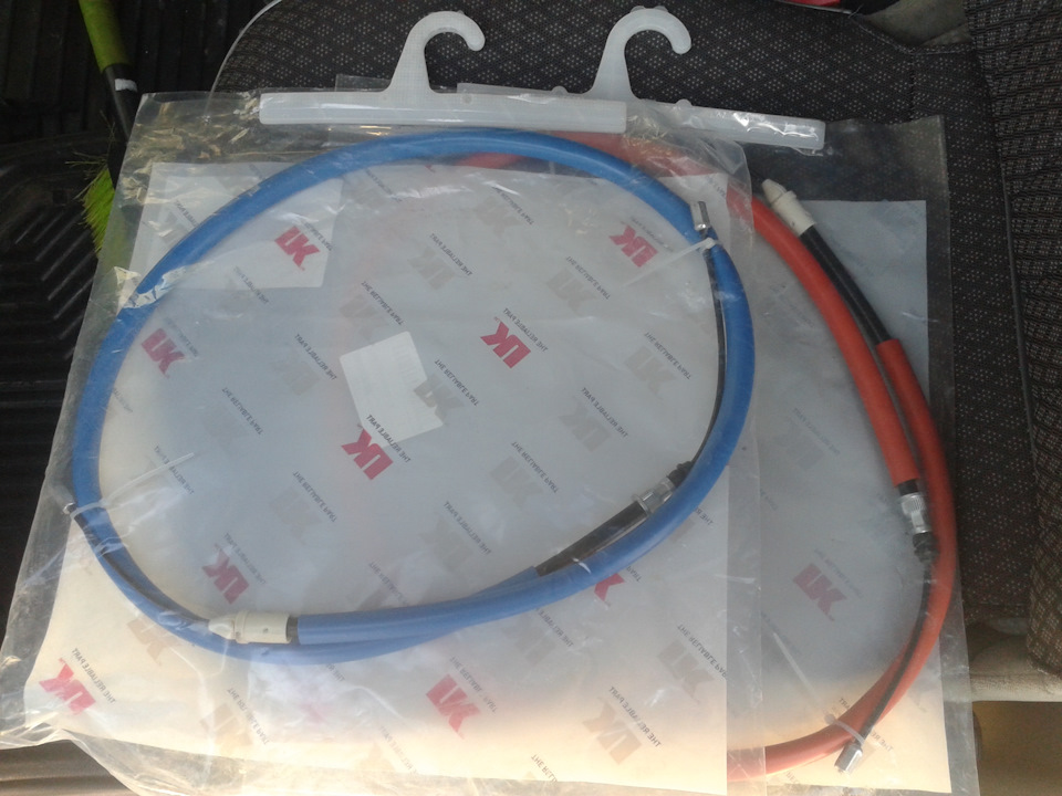 Тросы ручника и термостат — Renault Scenic I, 1,6 л, 2003 года ...