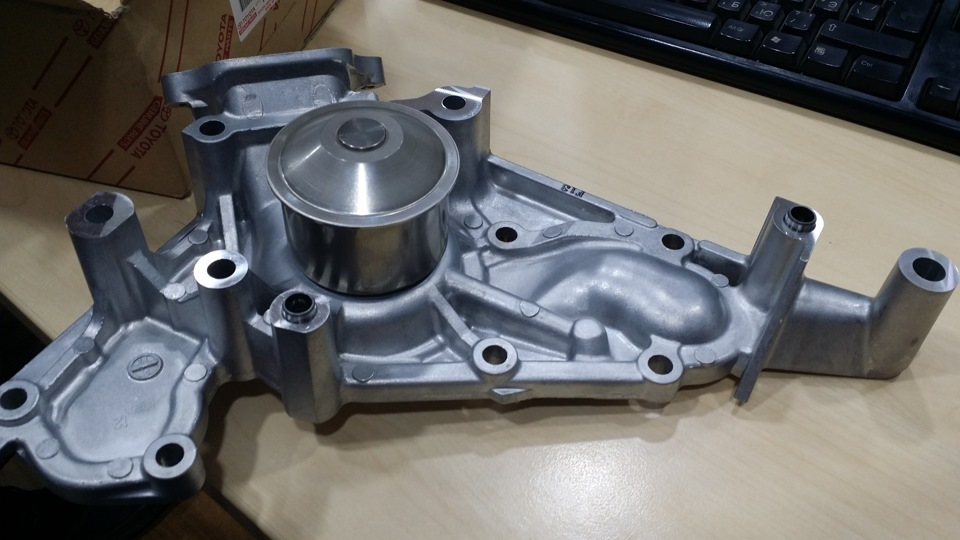1610059276 Насос водяной TOYOTA LEXUS | Запчасти на DRIVE2