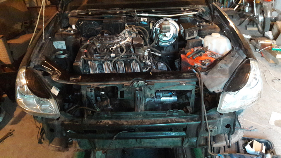 Установка кондиционера Halla. — Lada Приора седан, 1,6 л, 2009 года ...