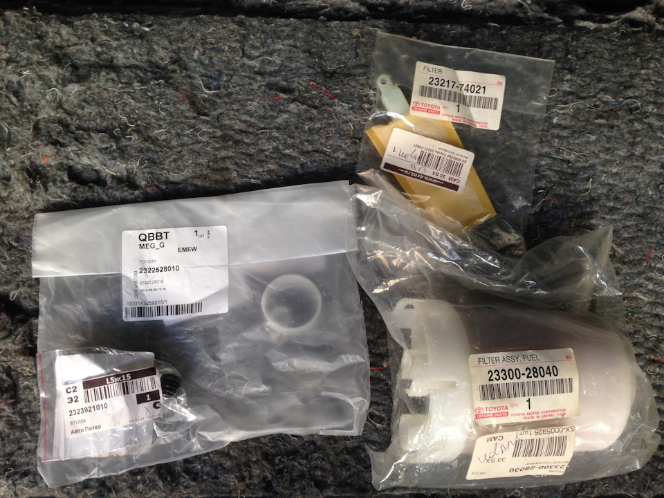 Замена топливных фильтров и по мелочи)) — Toyota RAV4 (II), 2 л, 2001 ...