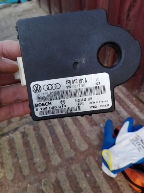 4F0915181A Блок управления аккумулятором 4F0910181E 0199000013 Audi A6 ...