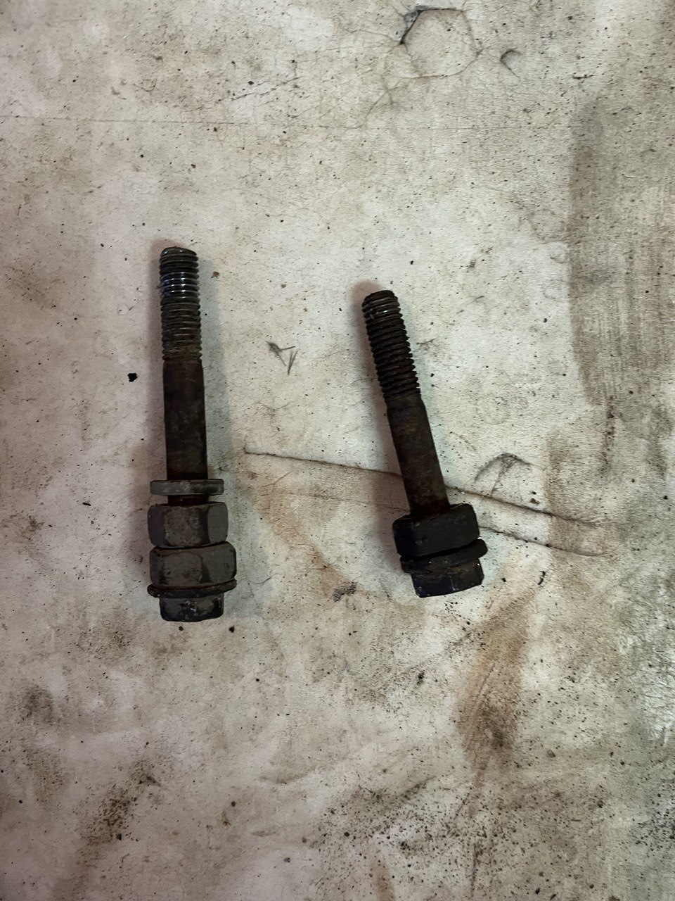 Болты подрамника — BMW 3 series (E30), 1,8 л, 1988 года | плановое ТО ...