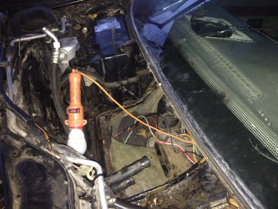 С морозами всплыли последствия ДТП — Audi 200 (C3), 2,2 л, 1989 года ...