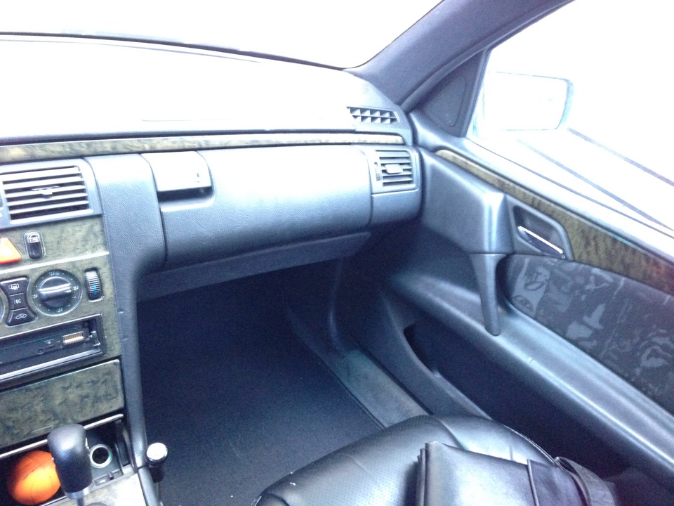Коврики W210 — Mercedes-Benz E-Class (W210), 2,3 л, 1996 года ...