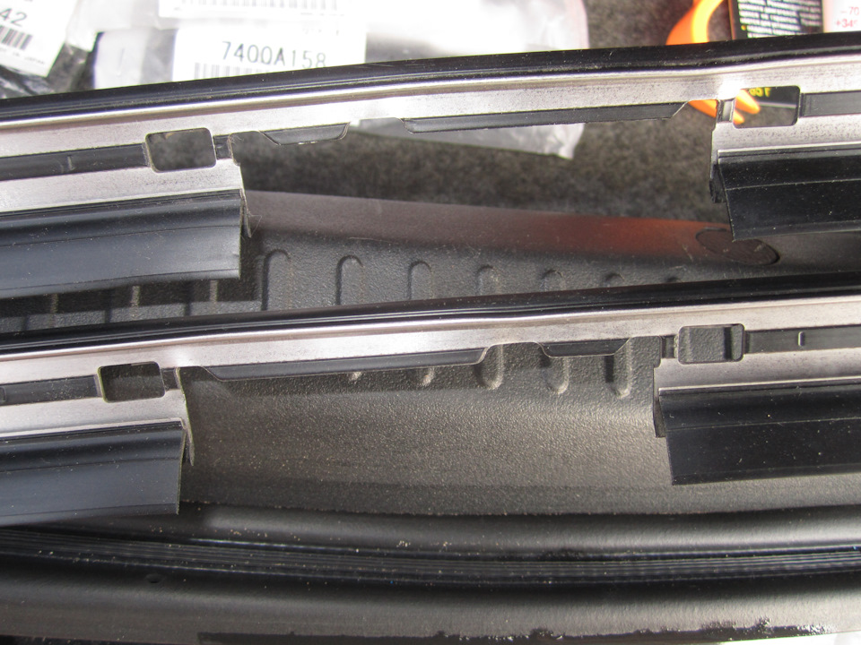 7400A158 Заглушка молдинга водослива Mitsubishi | Запчасти на DRIVE2