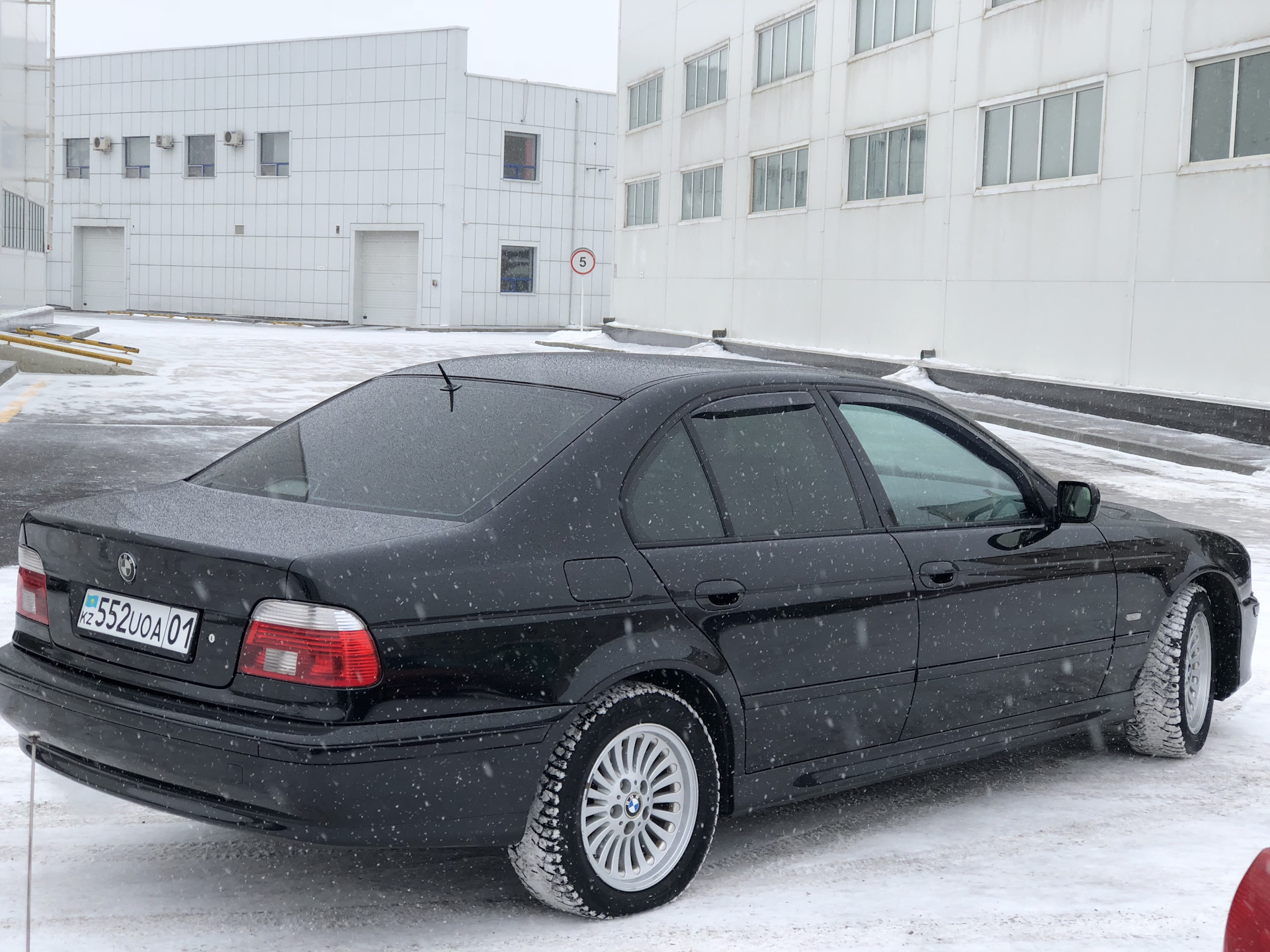 VIP мойка — BMW 5 series (E39), 2,5 л, 2002 года | фотография | DRIVE2
