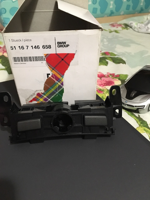 51167146658 Запорн.мех.крышки среднего подлокотника BMW | Запчасти на ...