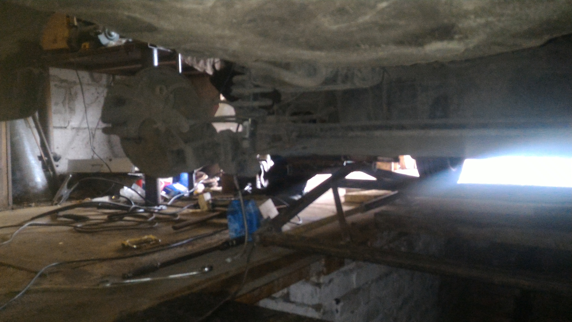 Сайлентблоки задней балки, замена… — Geely Emgrand EC7 FE-1, 1,8 л ...