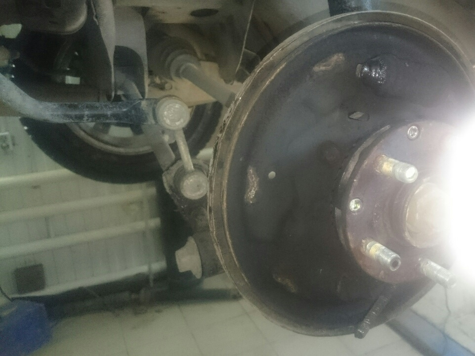 Замена ступичного подшипника, ТО задней подвески — Subaru Forester (SG ...