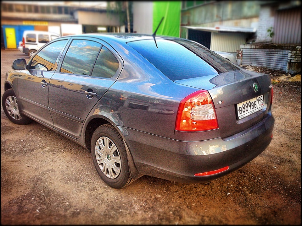 Затонировался — Skoda Octavia A5 Mk2, 1,6 л, 2013 года | тюнинг | DRIVE2