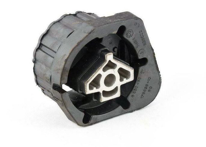 Замена опоры КПП \ раздатки — BMW 3 series (F30), 2 л, 2015 года ...