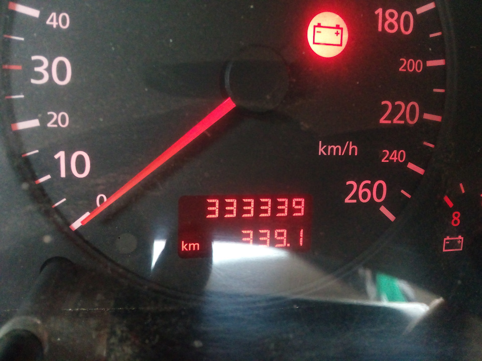 Красивый, но очень солидный пробег — Audi A6 (C5), 1,9 л, 1999 года ...