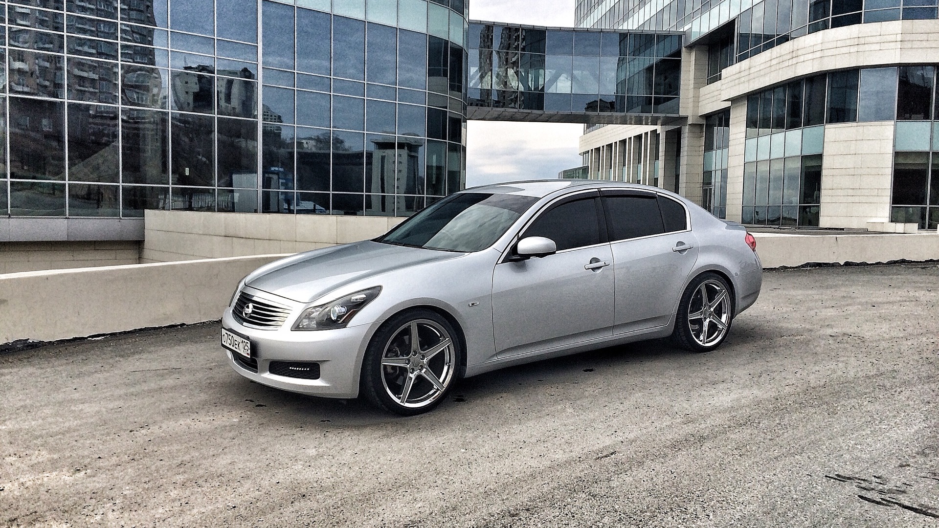 Nissan Skyline (V36) 2.5 бензиновый 2007 | на DRIVE2