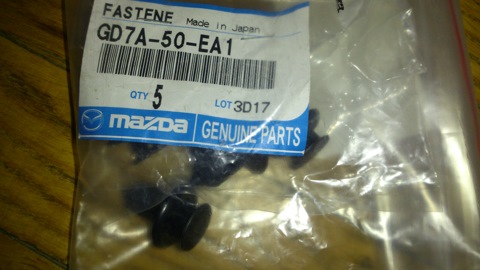 GD7A50EA1 КЛИПСА КРЕПЕЖНАЯ 1 Mazda | Запчасти на DRIVE2