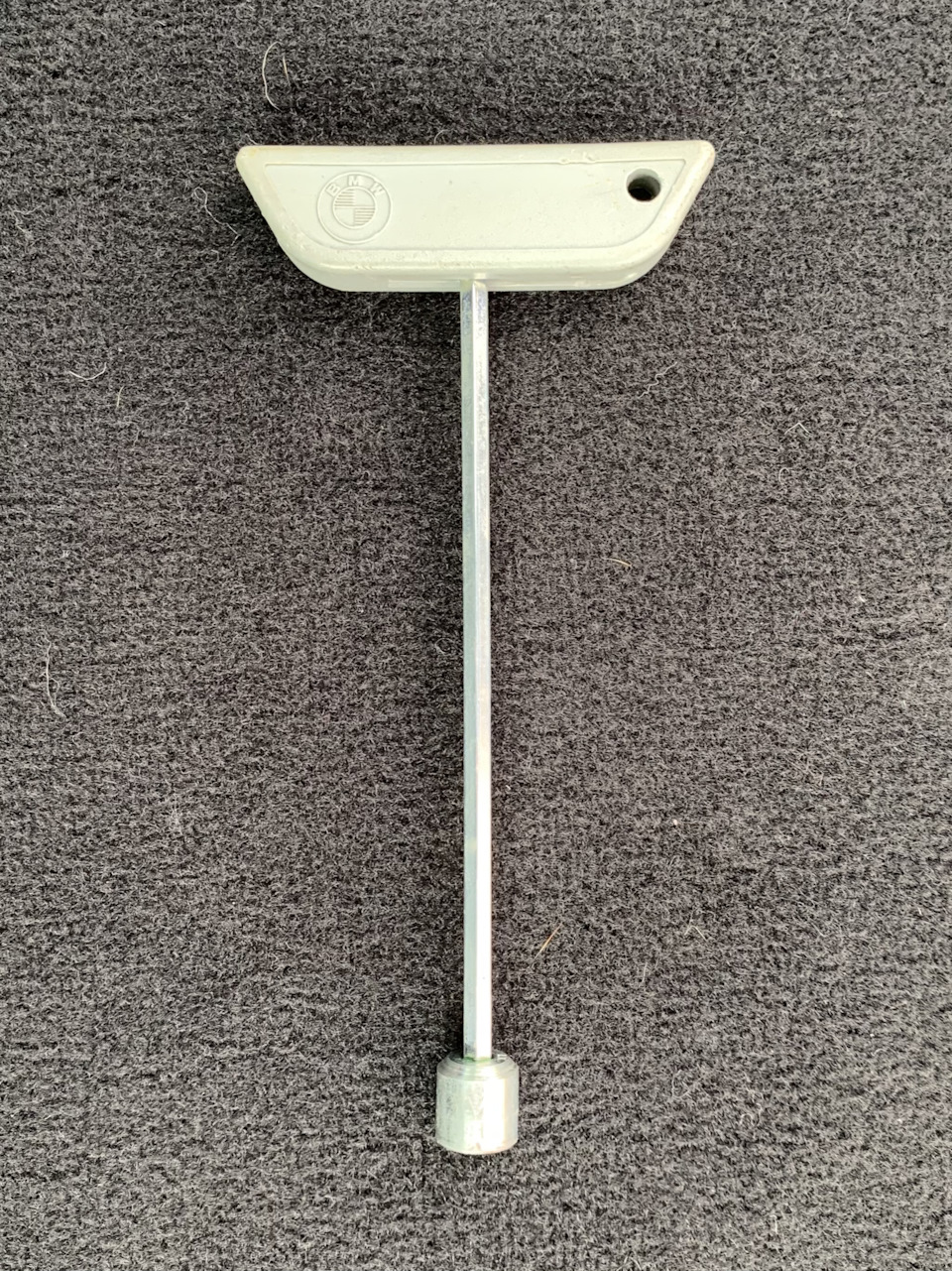 82799405589 Комплект ключей с болтами BMW | Запчасти на DRIVE2