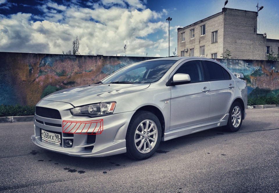 Не подошел подиум для номера. — Mitsubishi Lancer X, 1,5 л, 2011 года | стайлинг | DRIVE2