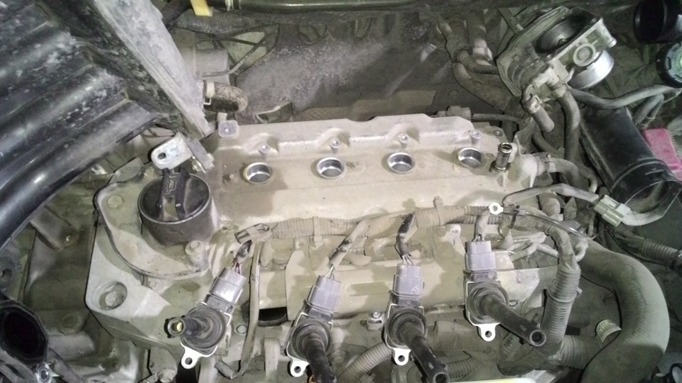 ТО-120. Замена масла на G-ENERGY FAR EAST 5W-30 и свечей на BOSCH ...