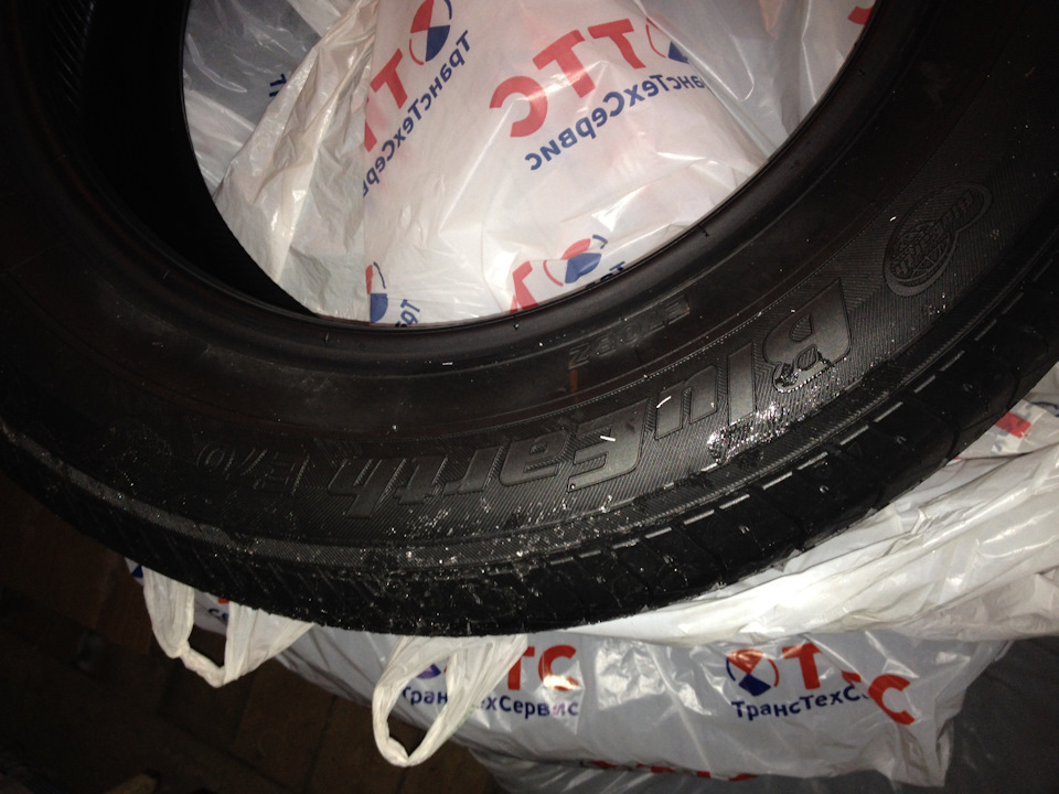 Продажа новой резины YOKOHAMA BluEarth E70 215/60 R16 — Toyota Camry ...