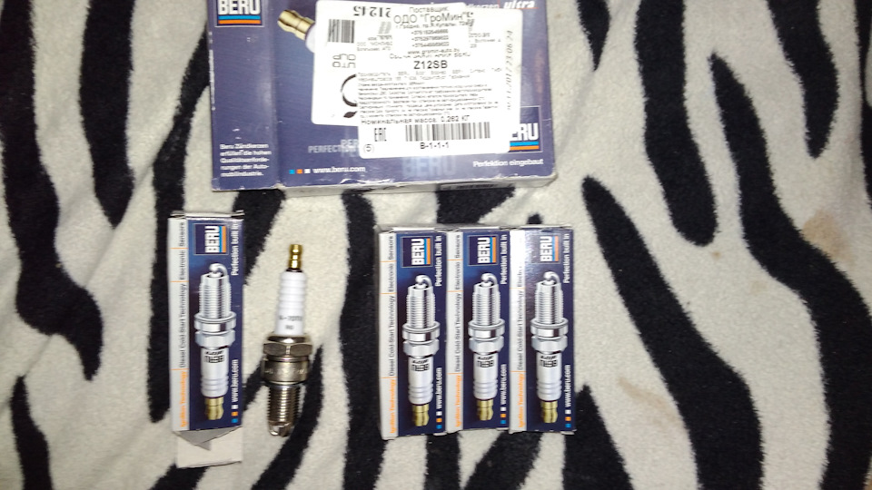 Свечи — Audi 100 Avant (C3), 1,8 л, 1986 года | плановое ТО | DRIVE2