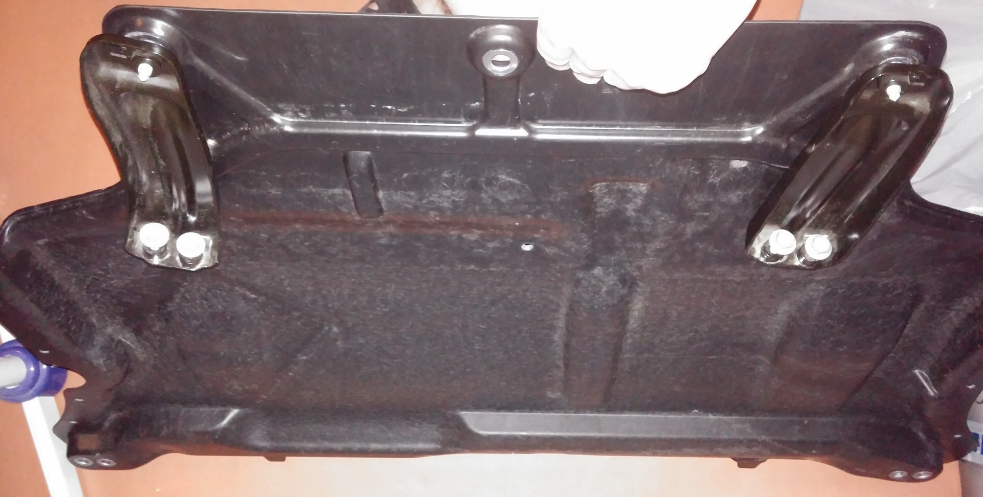 Оригинальная защита от VAG 5q0 825 901 — Skoda Octavia A7 Mk3, 1,8 л ...