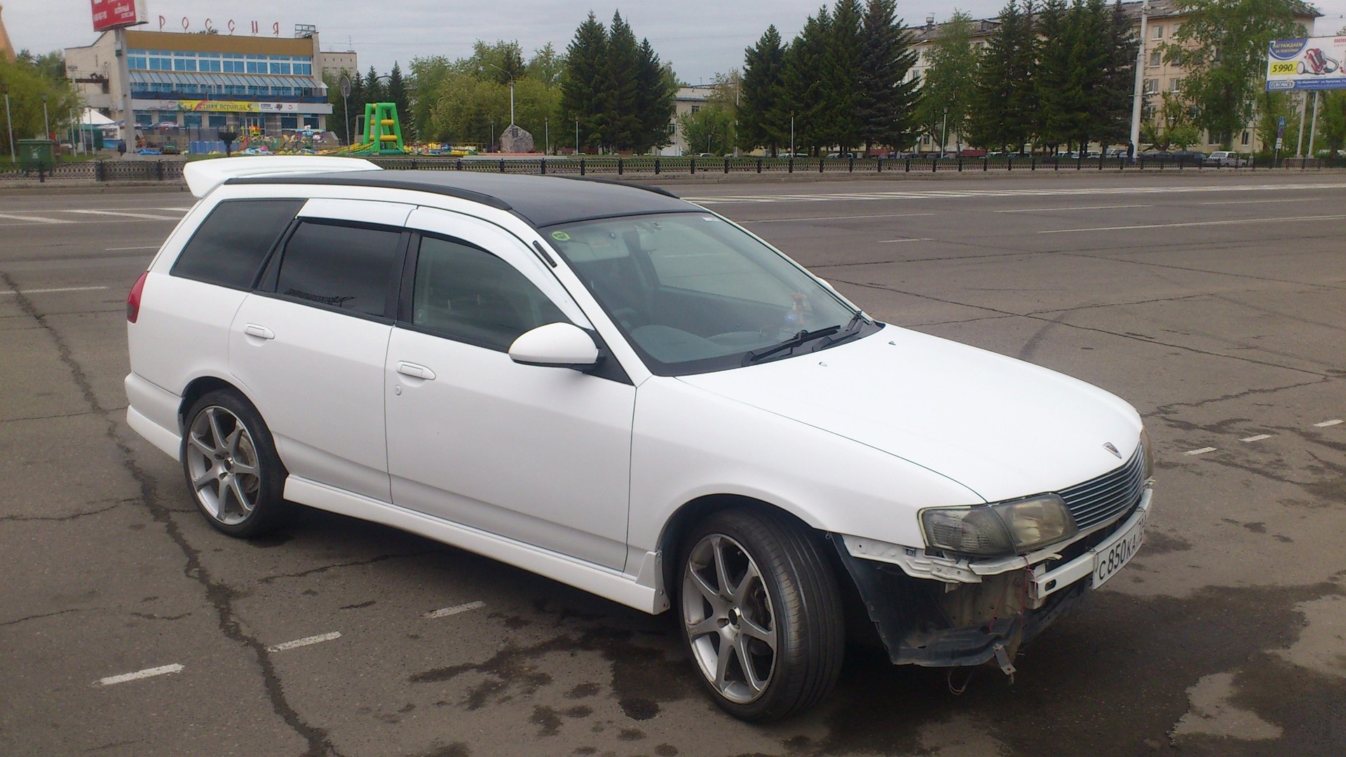 Nissan Wingroad (Y11) 1.8 бензиновый 2000 | Любимец Белый мат R18:) на ...