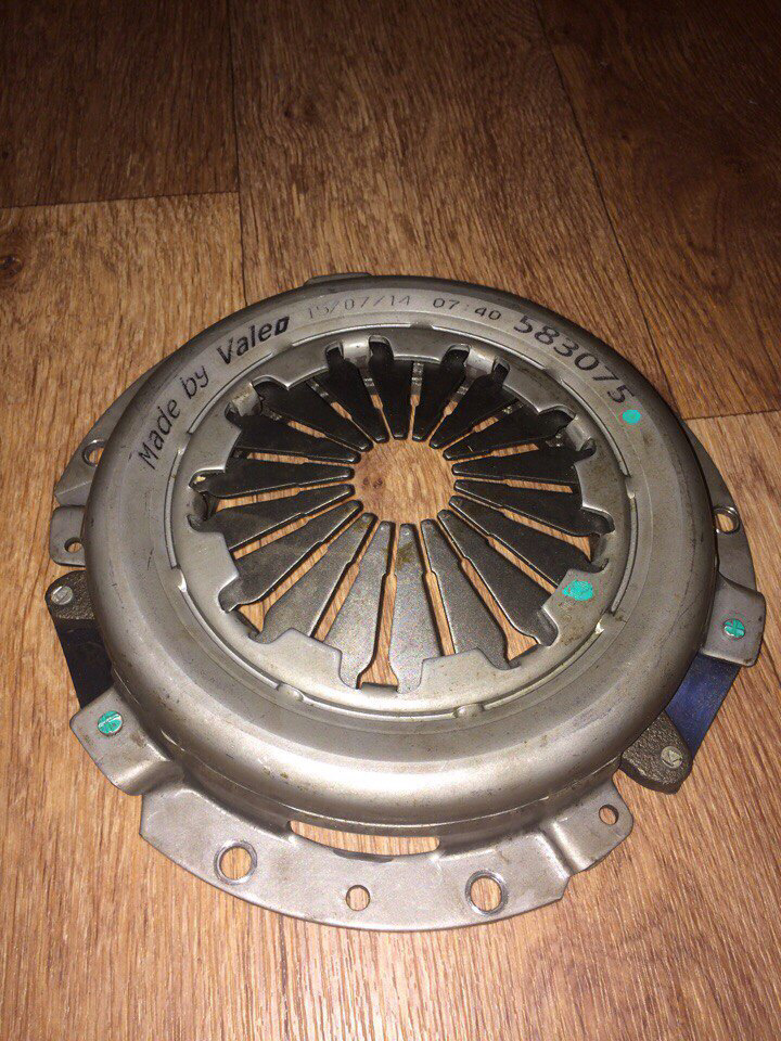 Сцепление "Valeo blyat'😡" — Lada Приора седан, 1,6 л, 2010 года ...