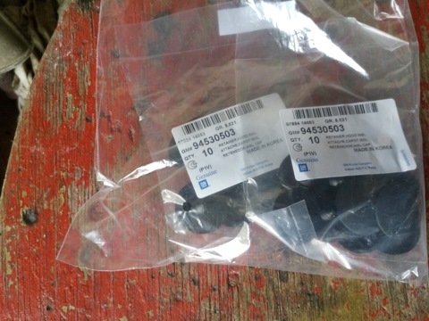 94530503 Клипса GM | Запчасти на DRIVE2