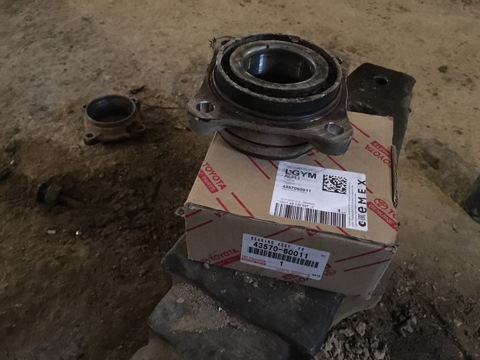 4357060011 Ступица в сборе TOYOTA LEXUS | Запчасти на DRIVE2