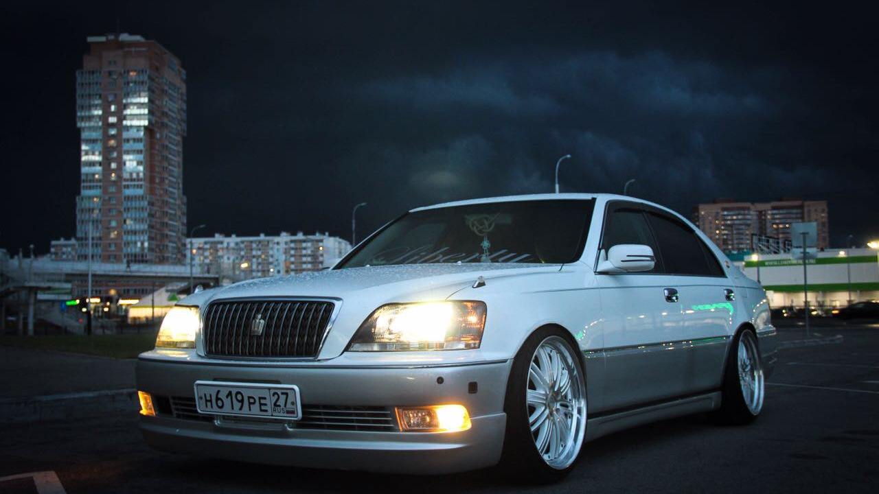 Toyota Crown Majesta (S170) 4.0 бензиновый 2001 | VIP Liberty на DRIVE2