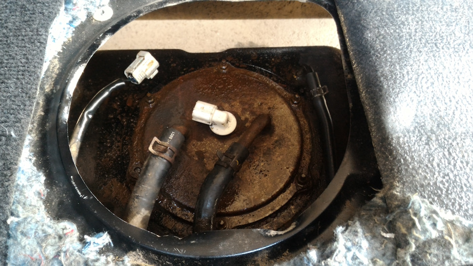 37. Замена фильтров грубой очистки. — Mitsubishi Pajero Sport (2G), 3,2 ...