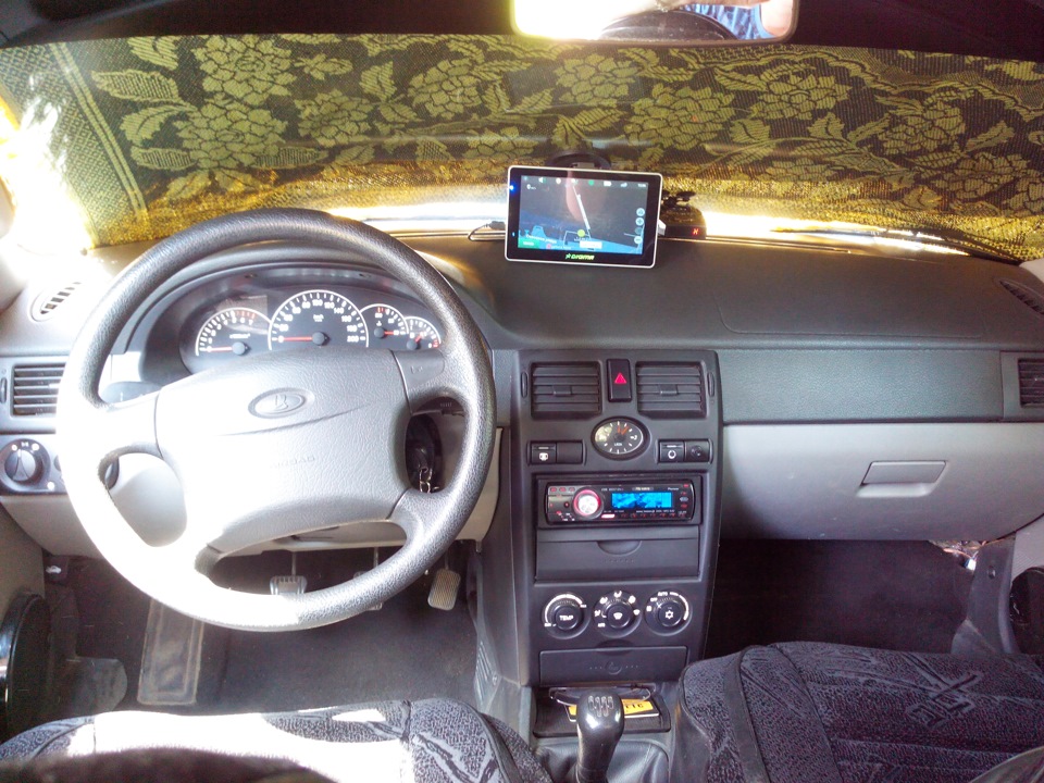 Продаю — Lada Приора хэтчбек, 1,6 л, 2011 года | продажа машины | DRIVE2