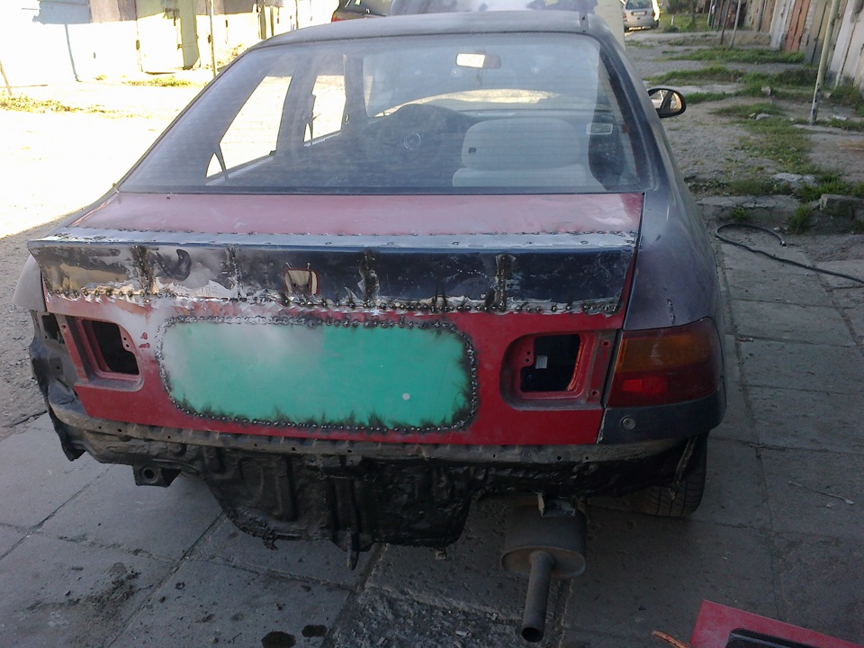 Задяя крышка и бампер — Honda Civic Hatchback (5G), 1,5 л, 1992 года ...