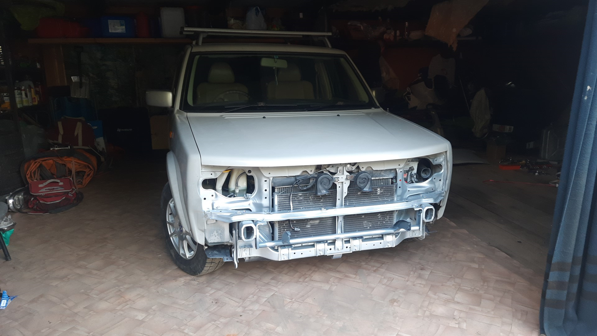 Покраска и установка новой морды jeep — Nissan Rasheen, 2 л, 1999 года ...
