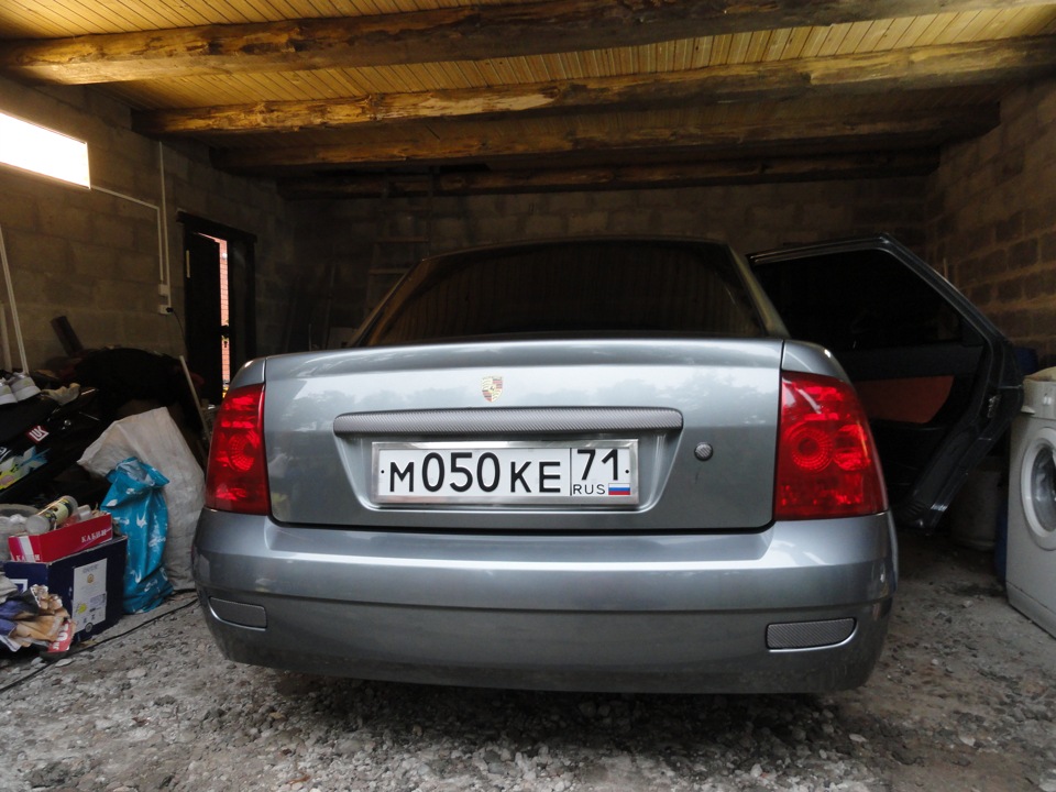 Дурные обшивки и все серые детали салона в черный — Lada Приора седан ...