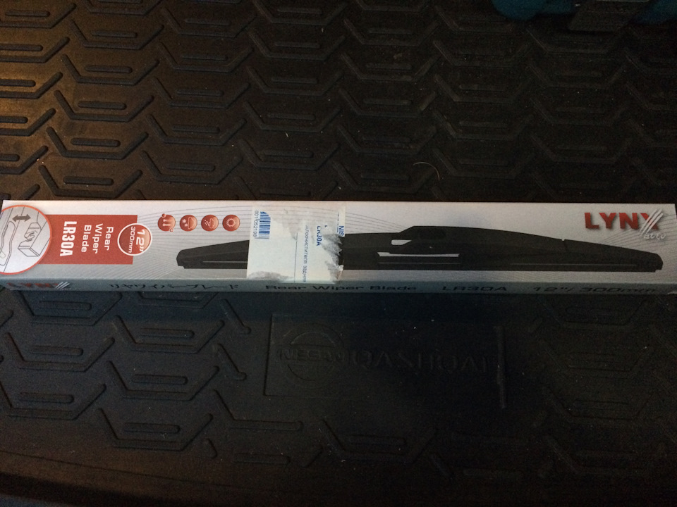 LR30A Щетка стеклоочистителя задняя, Подходит для 300мм LYNXauto ...