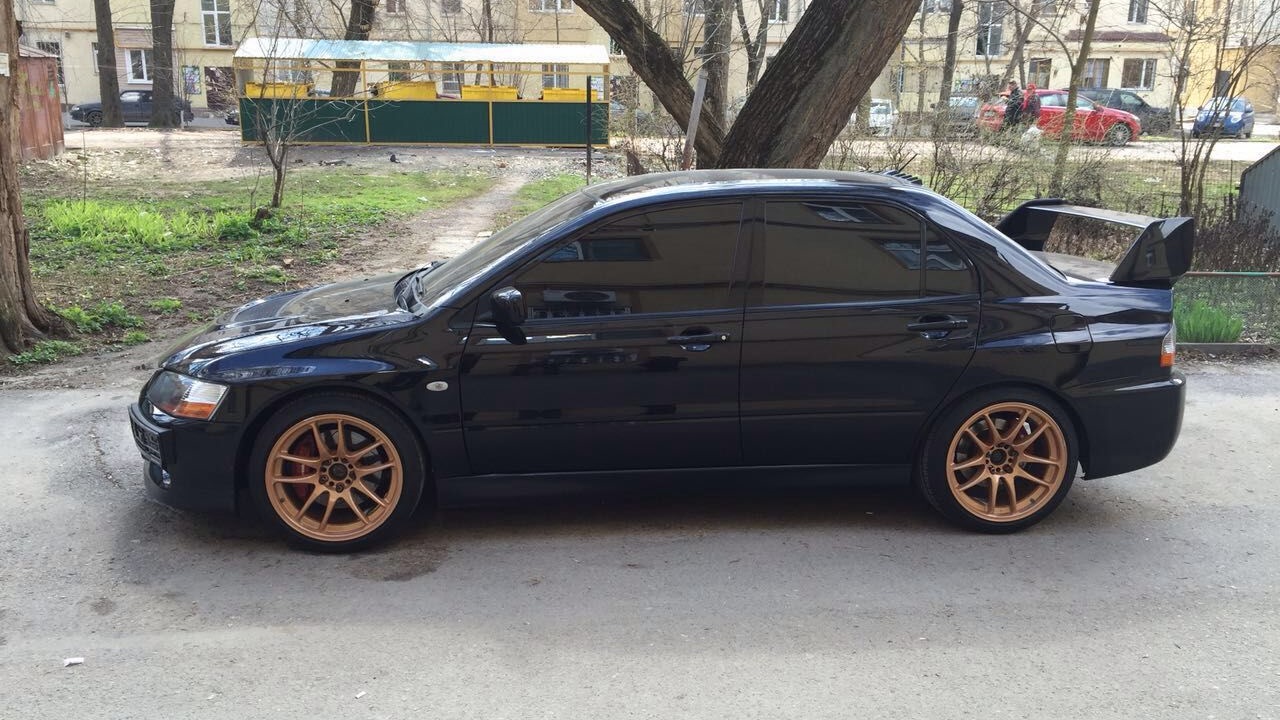 Mitsubishi Lancer Evolution IX 2.0 бензиновый 2007 | 2.0 turbo на DRIVE2