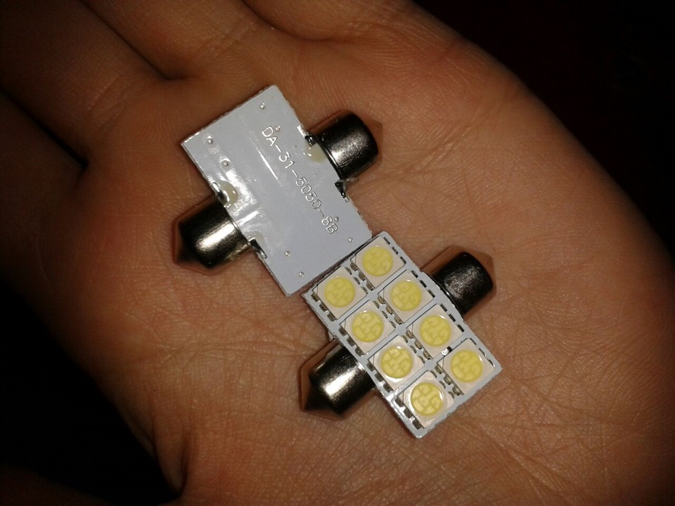 Лампочки в салон — Lada Приора хэтчбек, 1,6 л, 2011 года | стайлинг ...