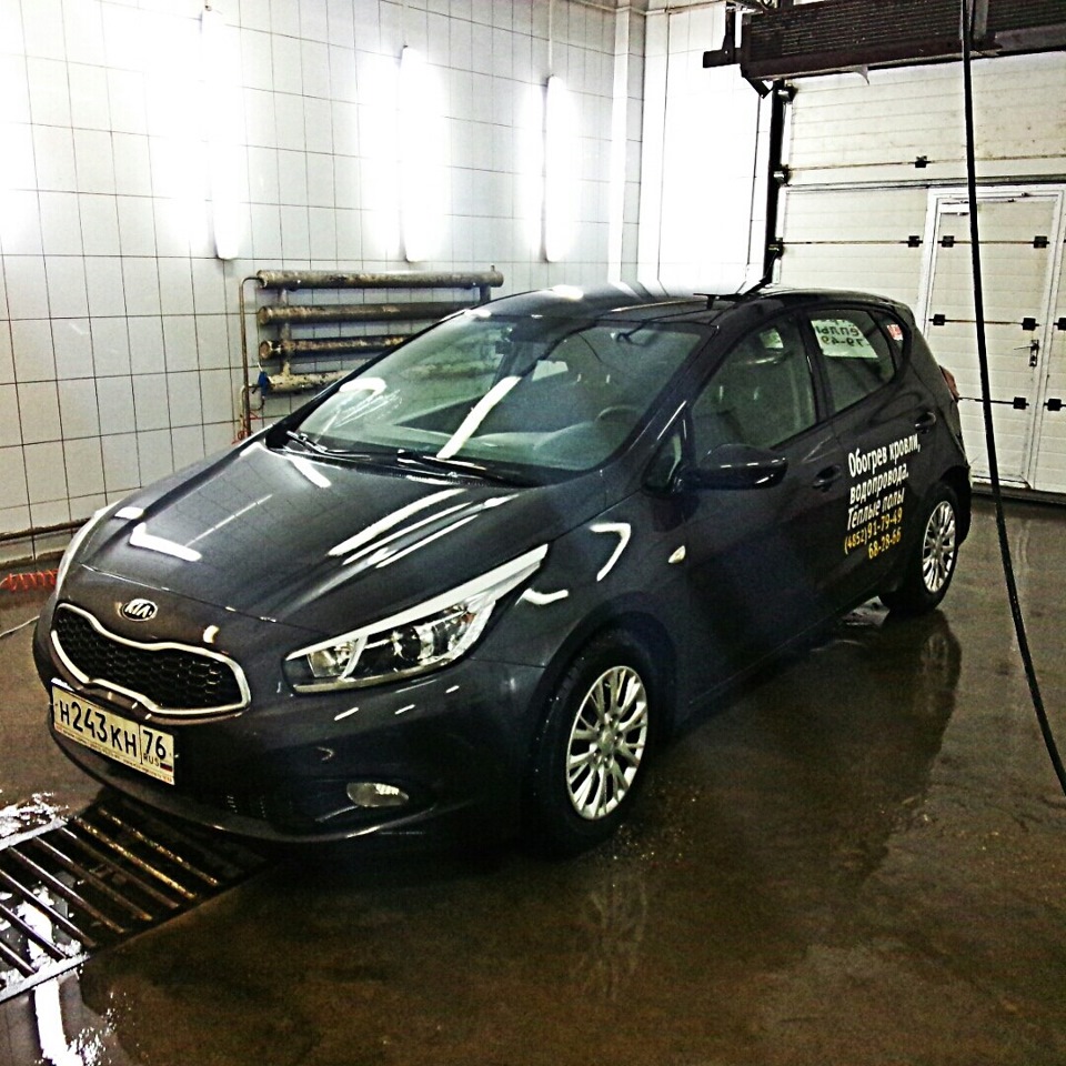 Смазка замка ремня безопасности… — KIA Ceed (2G), 1,4 л, 2012 года ...