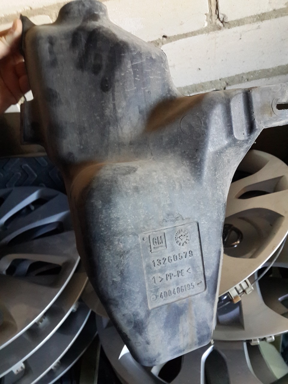 13260579 Бачок омывателя для Chevrolet Cruze и Opel Astra GM | Запчасти ...