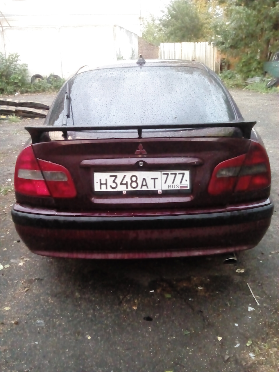 Спойлер — Mitsubishi Carisma, 1,9 л, 2000 года | тюнинг | DRIVE2