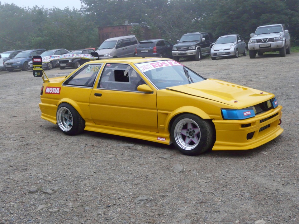 После удара 2. — Toyota Corolla Levin (AE85), 1,6 л, 1986 года | своими ...