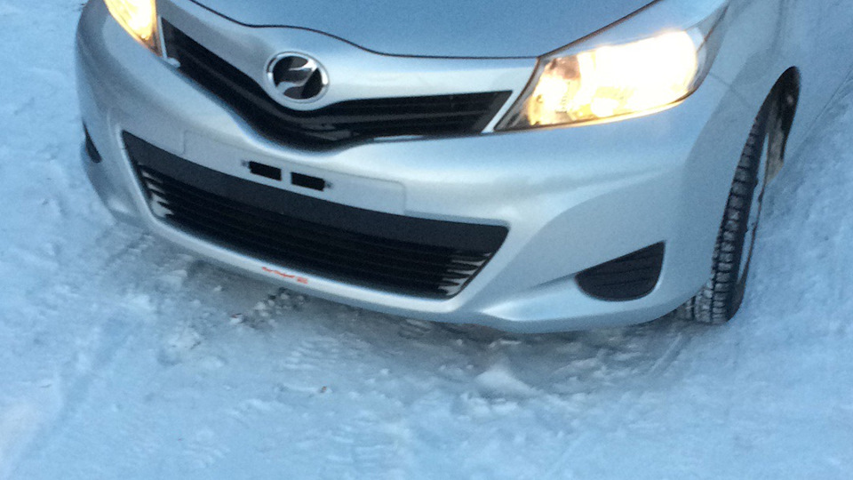 Toyota Vitz (130) 1.0 бензиновый 2013 | 1.0 на DRIVE2