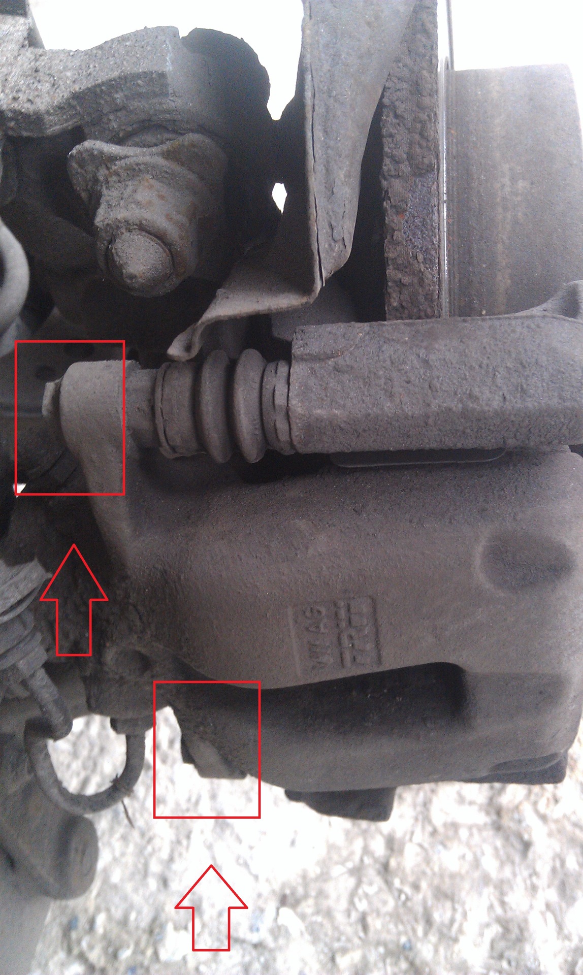 Замена тормозных колодок — Skoda Octavia A5 Mk2, 2 л, 2005 года ...
