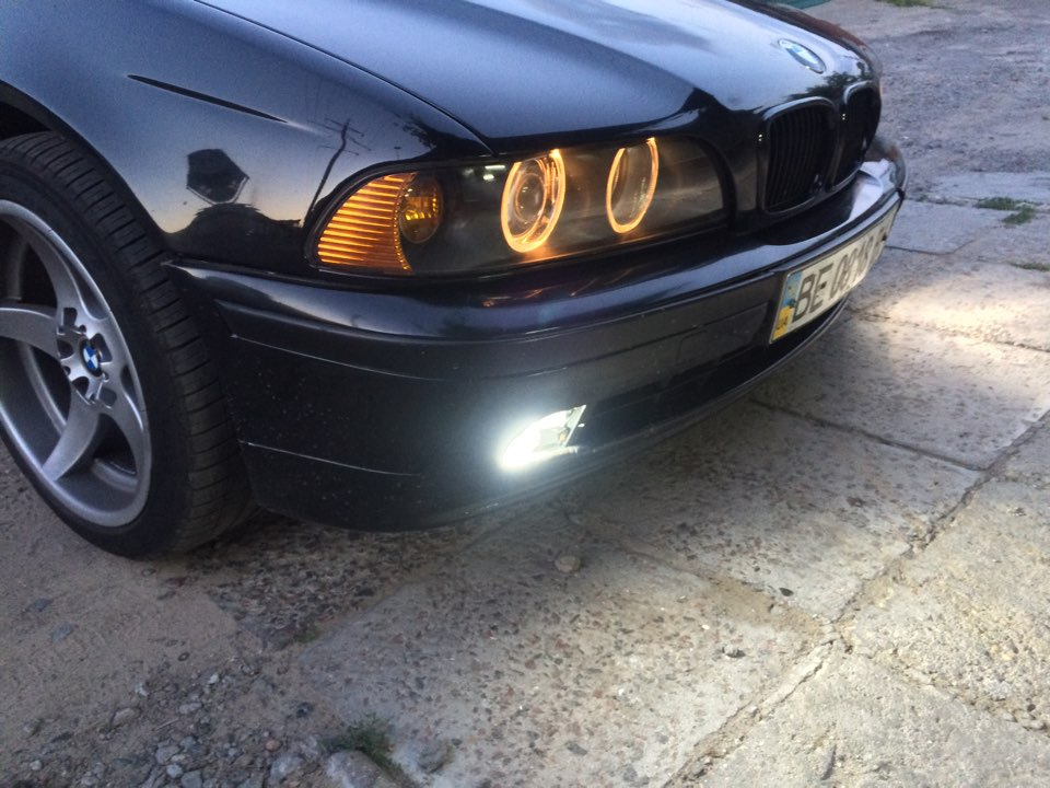 Полировка фар — BMW 5 series (E39), 2,9 л, 1997 года | ДТП | DRIVE2