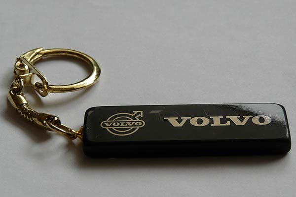 Продаю брелок Volvo — DRIVE2
